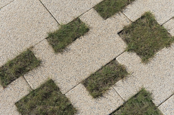 Mixbestrating en groeneilanden Secoya bedrijfscampus